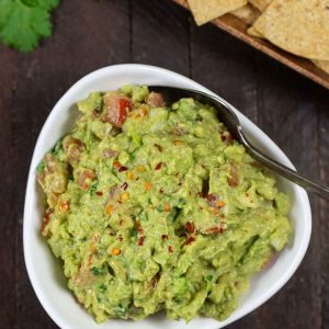 Classic Guacamole (+ pro tip to keep it from turning brown)- Veggie Chick